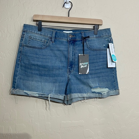 Studio Blue | Shorts | Nwt Studio Blue Eden High Rise Shorts | Poshmark